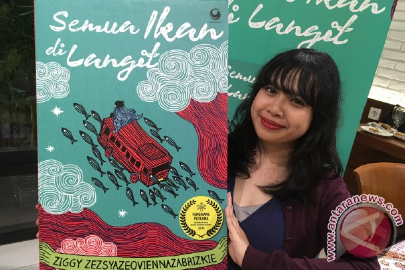 Ziggy Zesyazeoviennazabrizkie, Penulis Unik dengan Nama Unik - Semilir