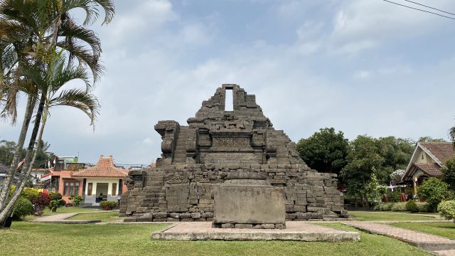 Candi Jago, Pakansi Singhasari Abad 13 - Semilir