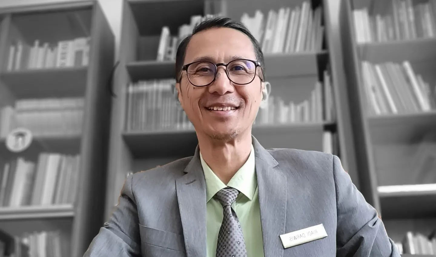 Riadi Darwis, Pembuka Cakrawala Gastronomi Sunda - Semilir